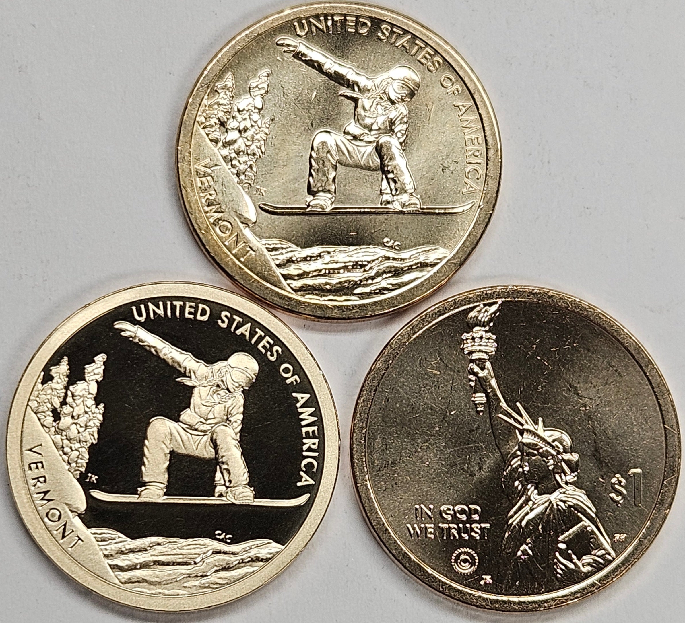 2022-P,D and S Vermont Innovation Dollar Trio Choice BU and Superb ...